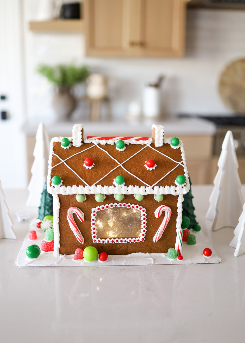 Classic Cottage Gingerbread House Template – Judy's Gingerbread