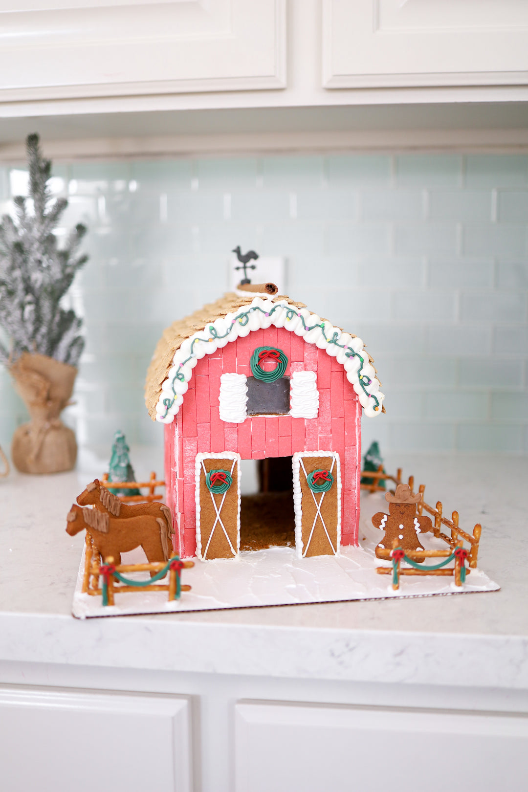 Gingerbread Barn Template – Judy's Gingerbread